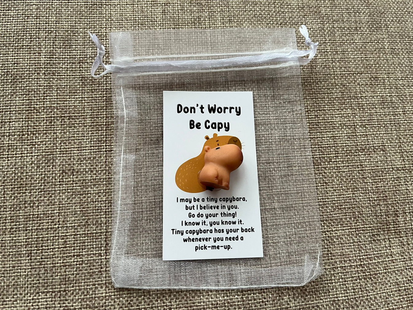 Don't worry be capy - motivational animal token – Random Panda